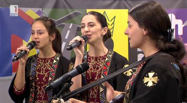 Трио Мандили в България - Българска национална телевизия