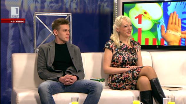 Петя Раева заедно със сина си в студиото - Българска национална телевизия